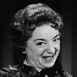 Molly Picon | Walk of Fame | Philadelphia Music Alliance